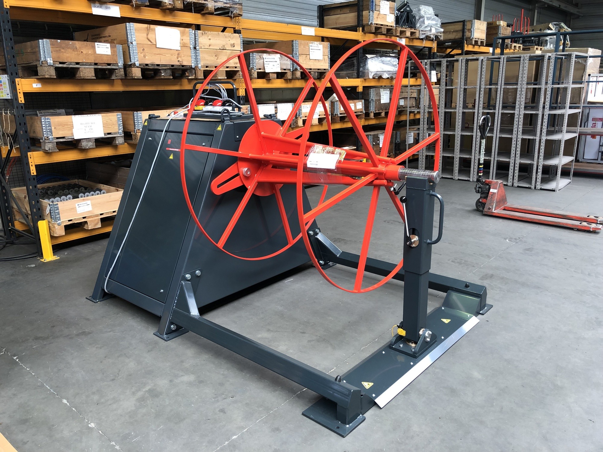 Wikkelmachine Ven-ST | Venrooy Cable Equipment